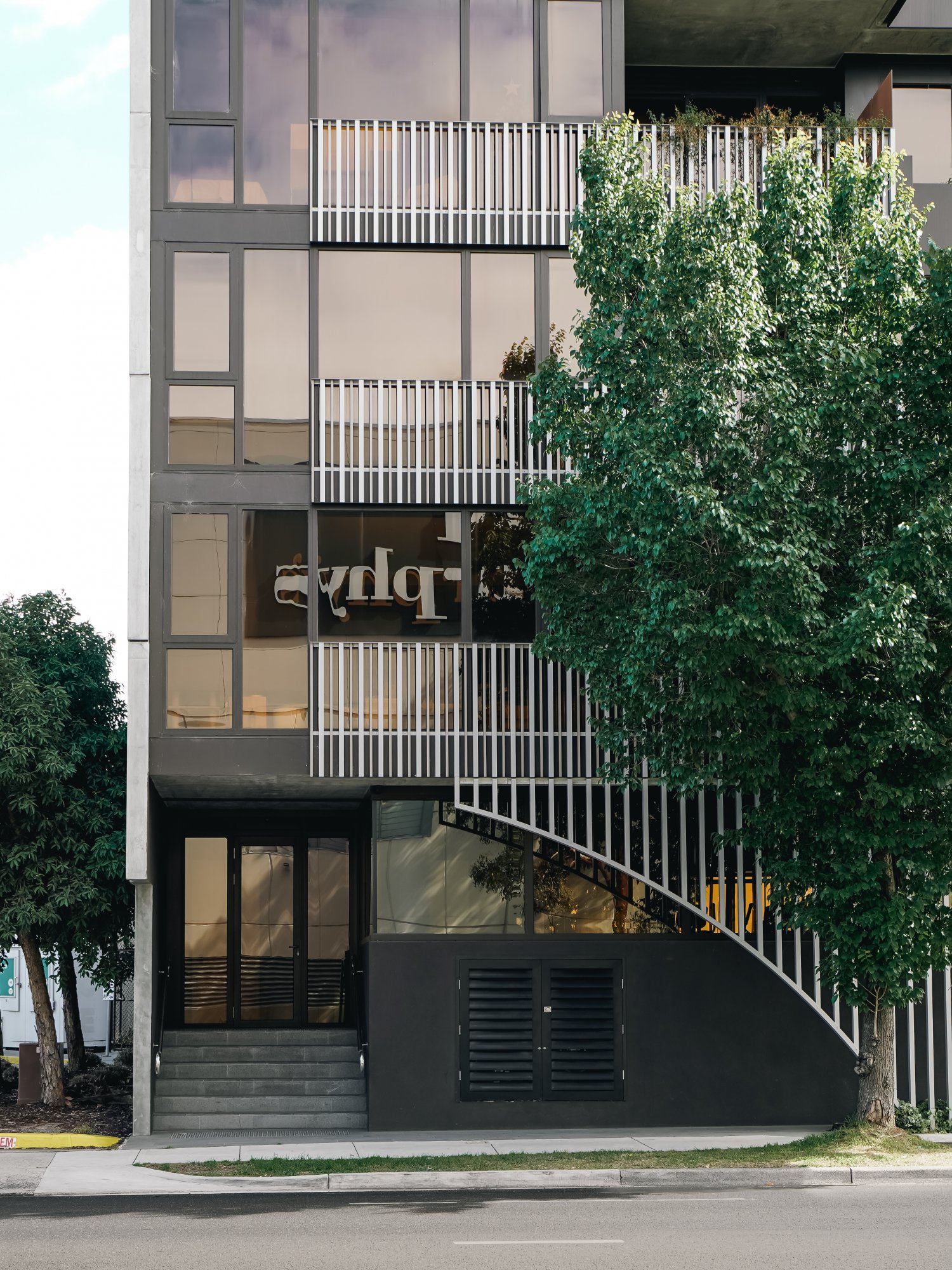 Toorak Rd — SGKS ARCH ︎ Architecture + Interiors + Design + SDA